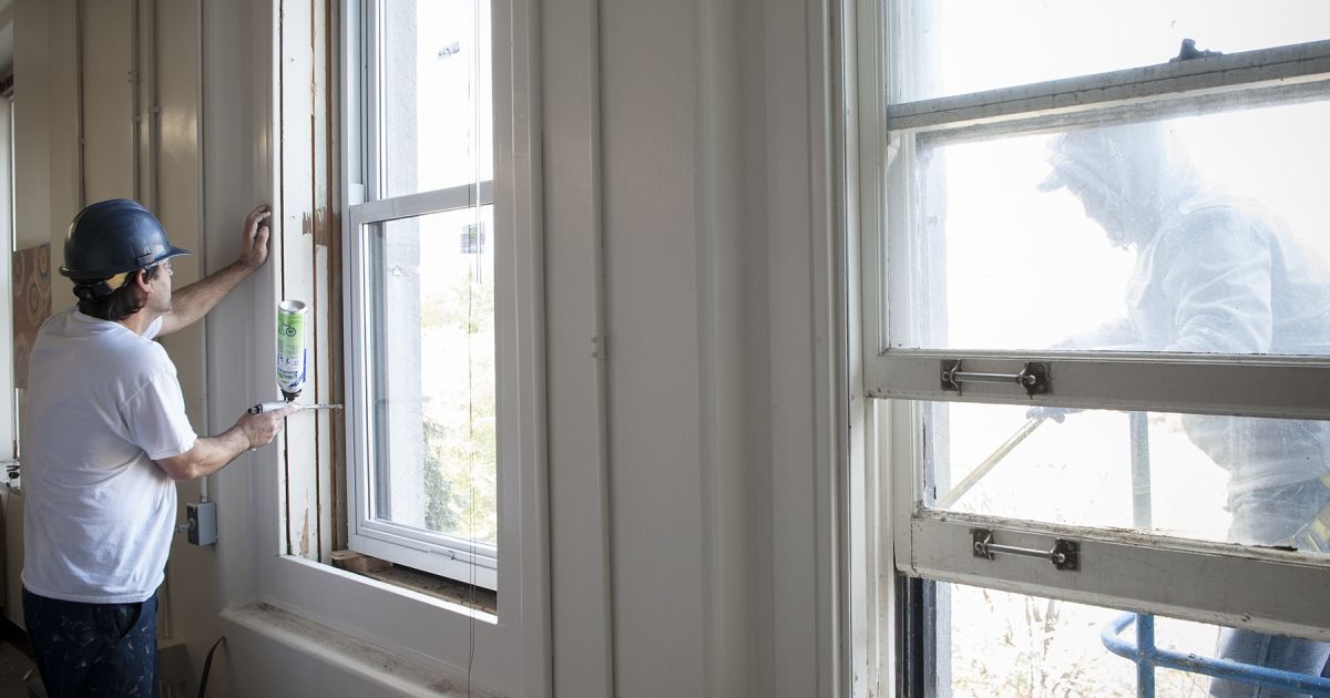 New windows for KGH’s oldest building | KHSC Kingston Health Sciences ...